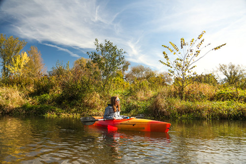 Kayaking the Kinnickinnic River - Wander The Map