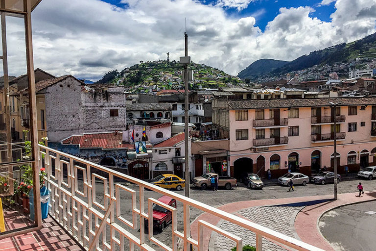 Walking Tour through the Streets of Quito, Ecuador - Wander The Map